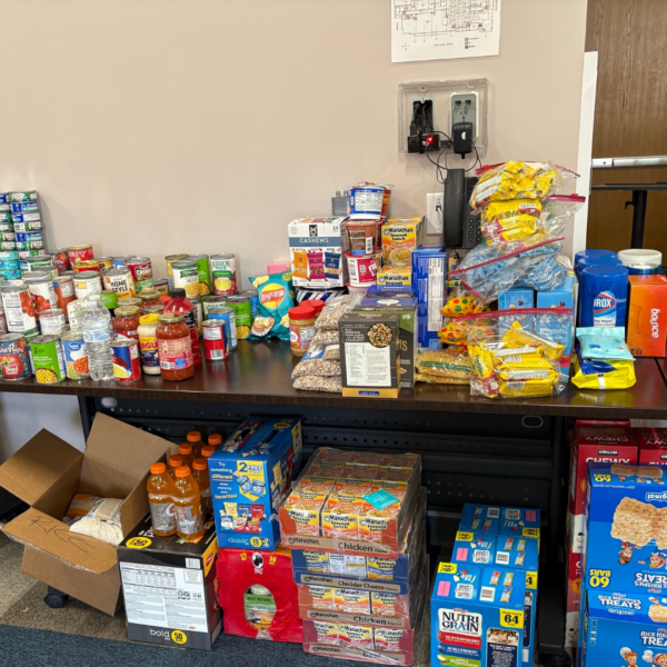 Outpouring of Support at San Gabriel/Pomona Emergency Drive : CA ...